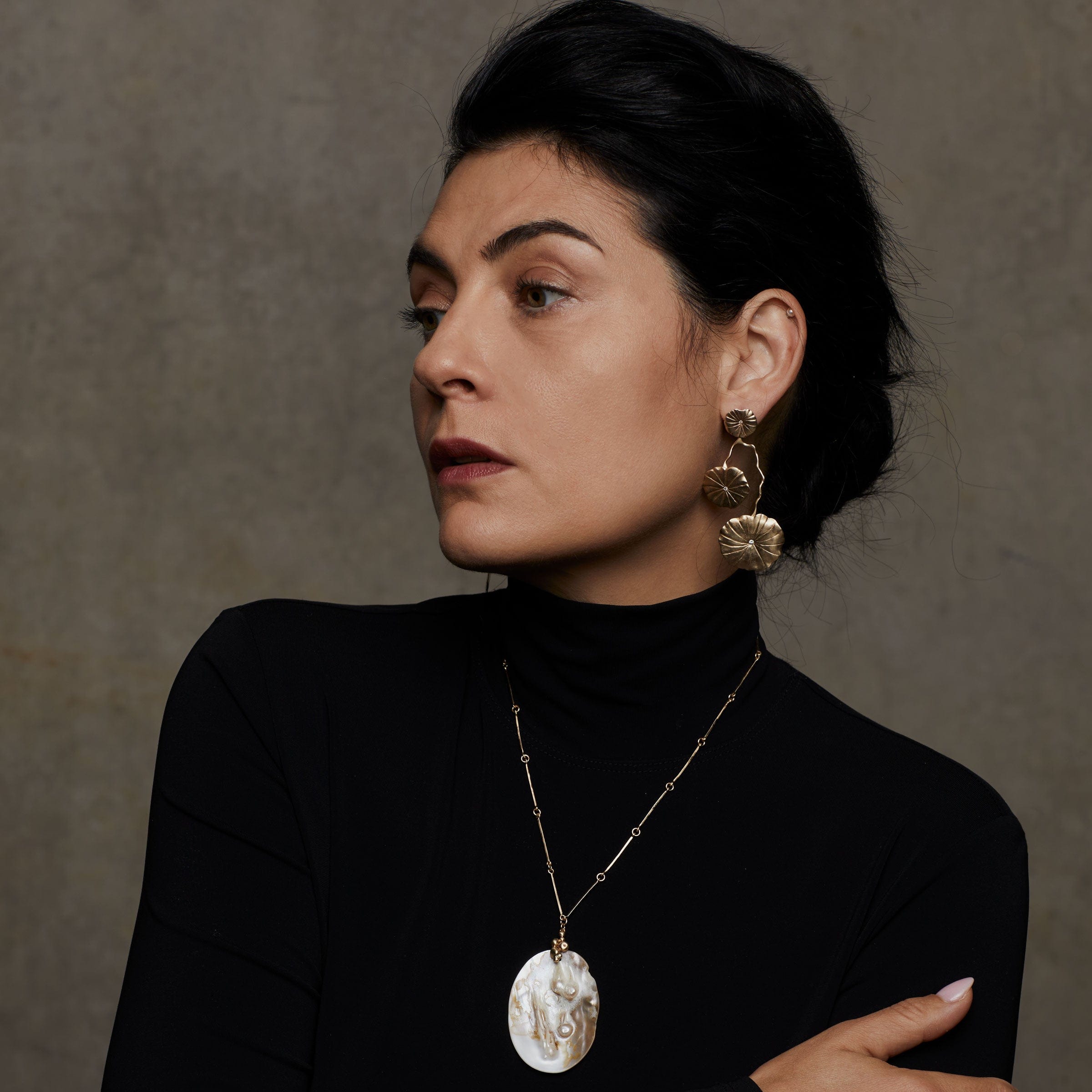 CRATER BRONZE MABE PEARL PENDANT – Julie Cohn Design