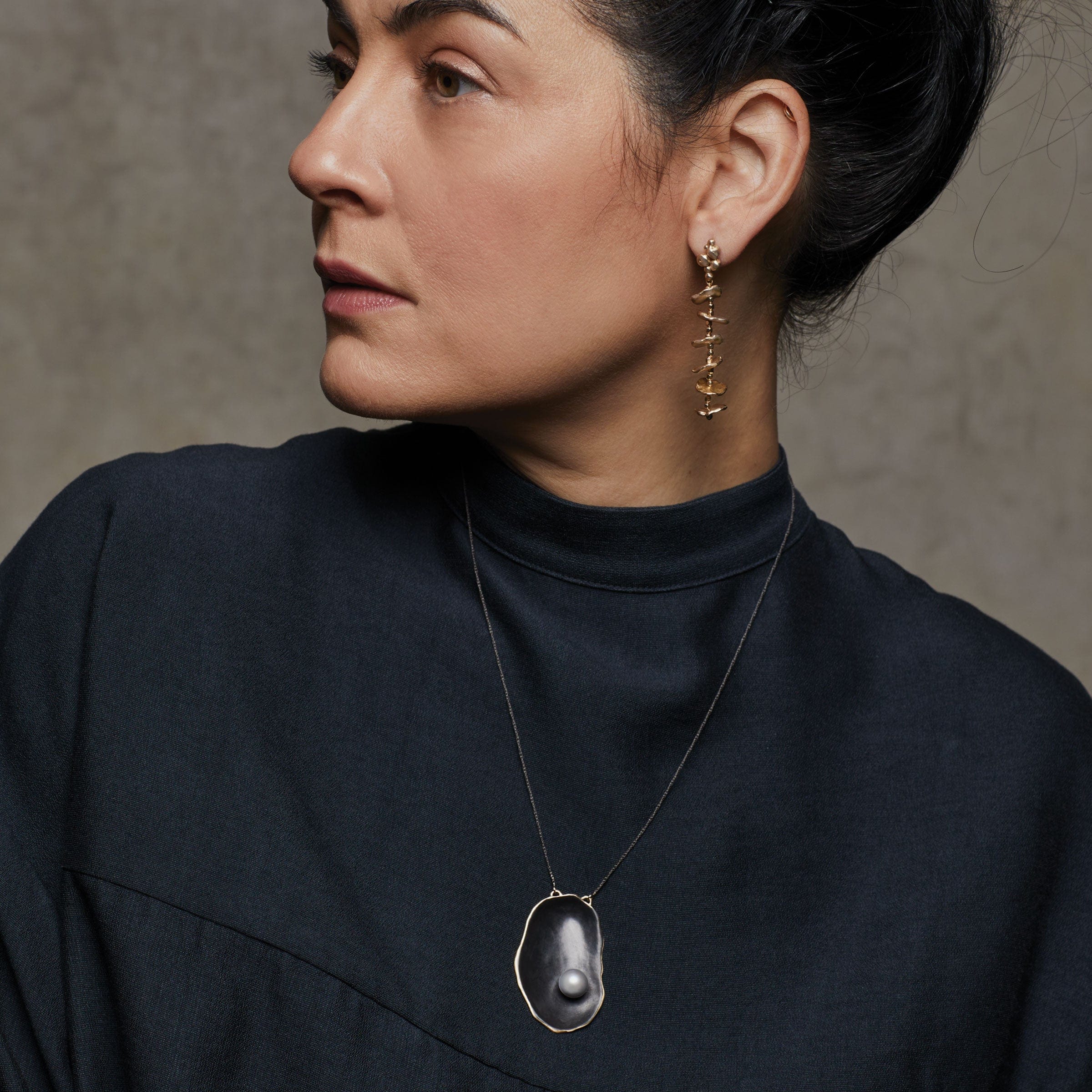 SHELL BRONZE PENDANT – Julie Cohn Design